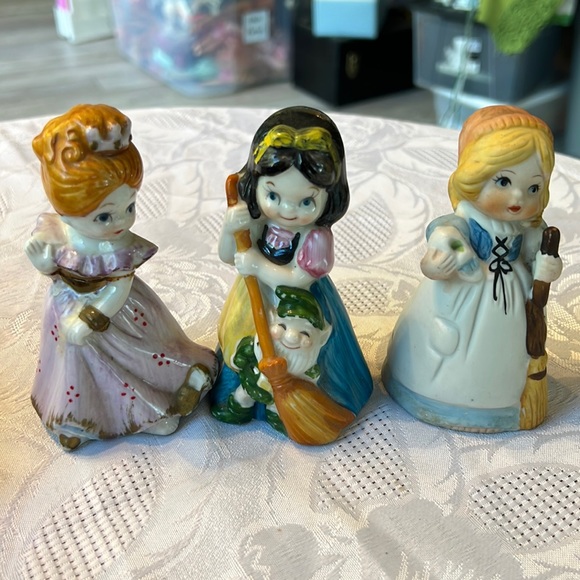 Vintage | Accents | Vintage Cinderella And Snow White97s ...